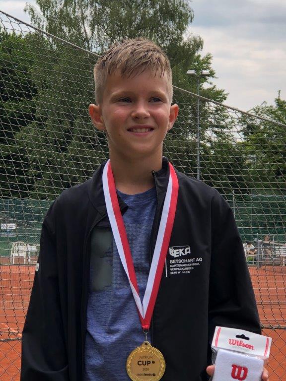dedial TENNIS ACADEMY